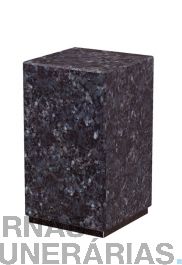 Urna funerária em pedra natural em diferentes tipos de granito | URNAS ...